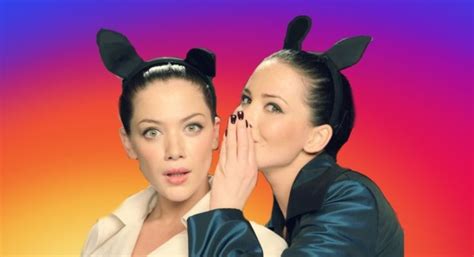 Создать мем шепчет на ухо группа никита девушка шепчет на ухо Картинки Meme