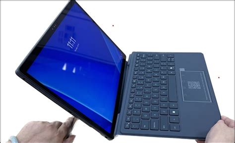 Latitude 7350 Detachable Folio Keyboard Is Difficult To Attach To The Tablet For The First Time