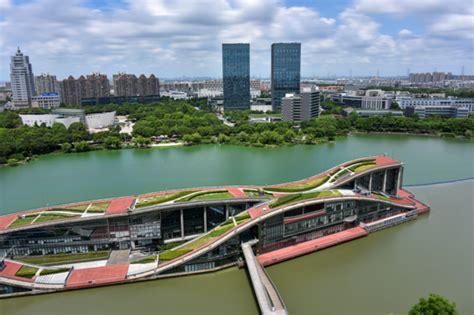 上海市青浦区图书馆 图书馆 上海市文化和旅游局