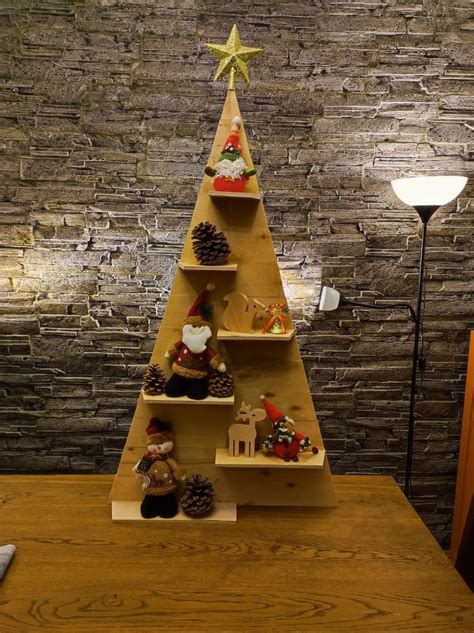 Дървени коледни елхи гр София Люлин 10 • Olx Bg