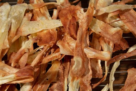 Parsnip Crisps Easy Homemade Vegetable Crisps Thinly Spread