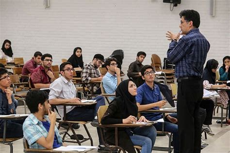 آغاز ثبت‌نام و انتخاب رشته در مقطع کاردانی فنی و حرفه‌ای ۱۸ تیر ۱۴۰۳ شهرآرانیوز