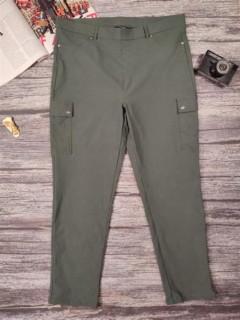 Жіночі стрейчеві брюки — ціна 200 грн у каталозі Брюки Купити жіночі речі за доступною ціною на