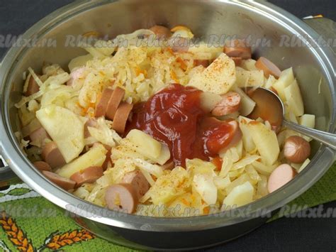 Как потушить капусту с картошкой и сосисками 8 фото в рецепте