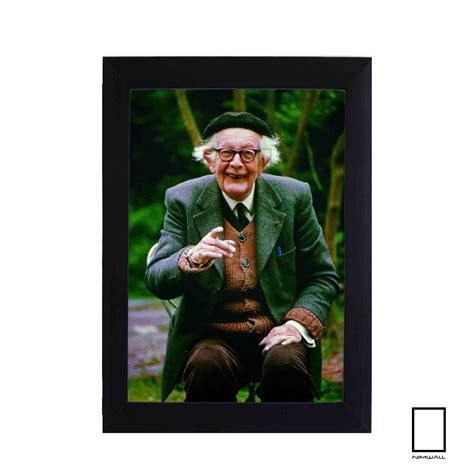 فروشگاه اینترنتی تابلو و لوازم دکوراتیو نیم وال تابلو عکس ژان پیاژه