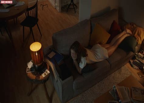 Ноэми Шмидт Nude Pics Страница 1