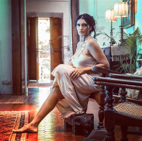 29 દિવસ કોમા માં રહેલી હિરોઇને કહ્યું Sex નો ઘણા સમય પહેલા થયો અંત 53 વર્ષ ની ઉંમરે મળી રહ્યો