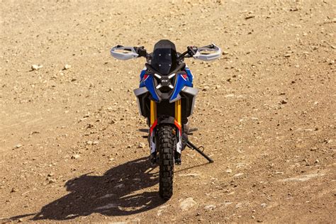 Bmw F 450 Gs Expected Price 4 Lakhs Launch Date Booking Details