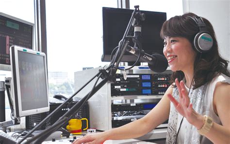 ラジオパーソナリティー 鹿児島の人と仕事をつなぐ「しごとびと」