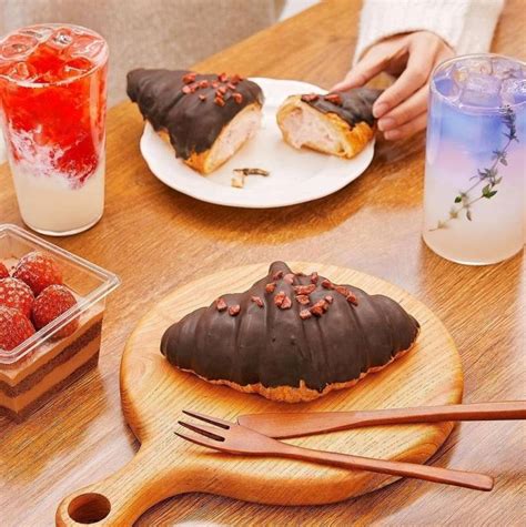 🍓스타벅스 신상 봄 딸기 음료and디저트🍓 인스티즈instiz 인티포털