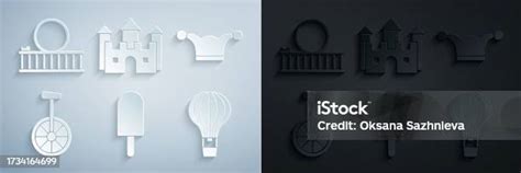 아이스크림 종소리가 달린 광대 모자 외발 자전거 또는 한 바퀴 자전거 열기구 성 및 롤러 코스터 아이콘을 설정하십시오 벡터 1에 대한 스톡 벡터 아트 및 기타 이미지