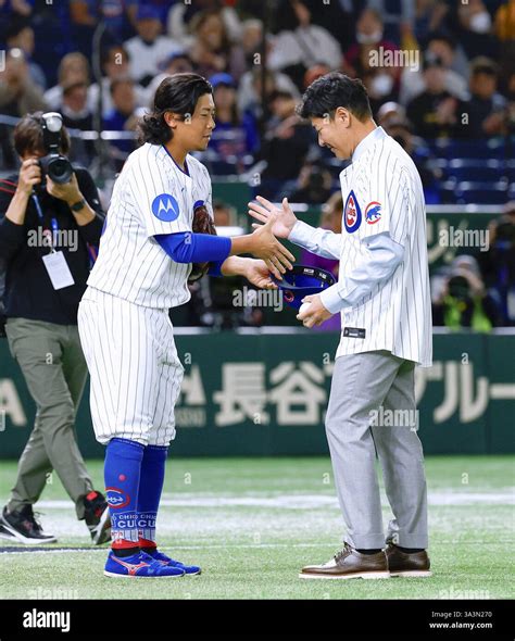 Chicago Cubs Pitcher Shota Imanaga L And Former Cubs And Yomiuri