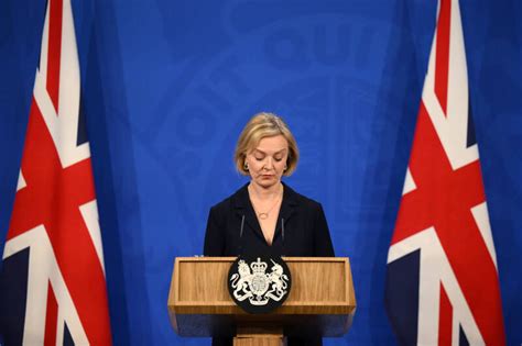 英財政措施重創經濟 考驗特拉斯政治前途 自由財經