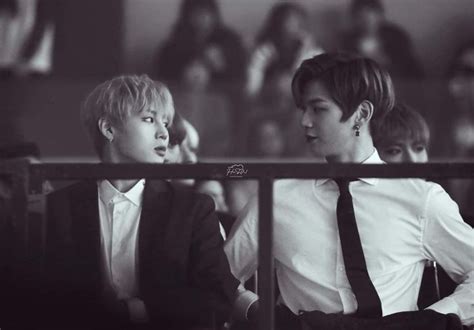 ปกพนโดย Hạ Vỹ ใน Couple của Cún วอลเปเปอร คนดง