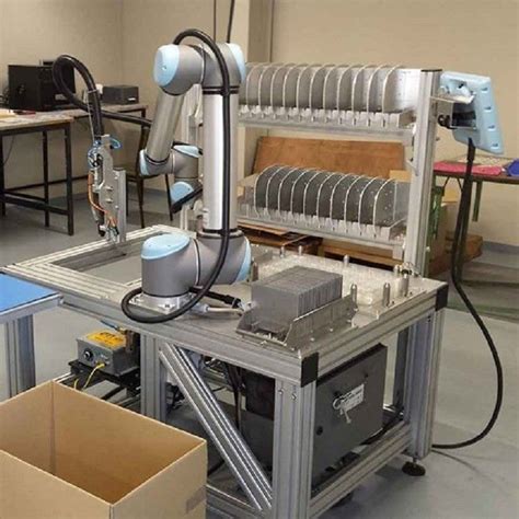 Lightweight Cobot Robot Ur 5e With 5kg Payload Manipulator As Robot