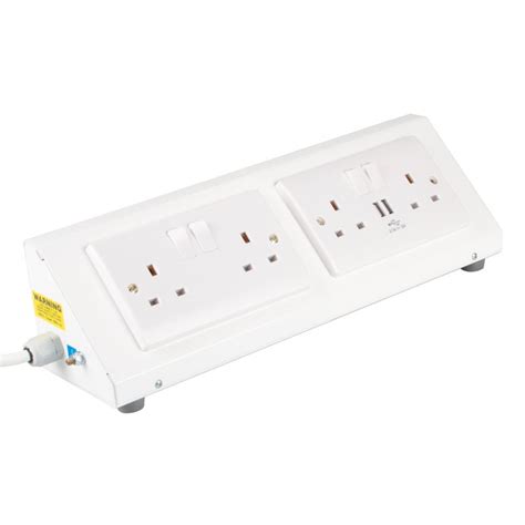 Bench Unit 1x Double Switched Sockets 1x Double Socket With Usb 2x