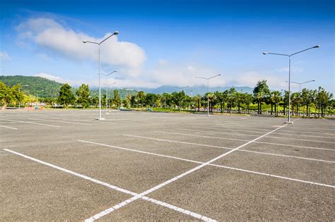 Couple Busted Having Sex In Restaurant Parking Lot