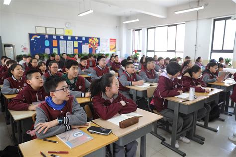 课堂表现 课堂表现卡通 小课堂 大山谷图库