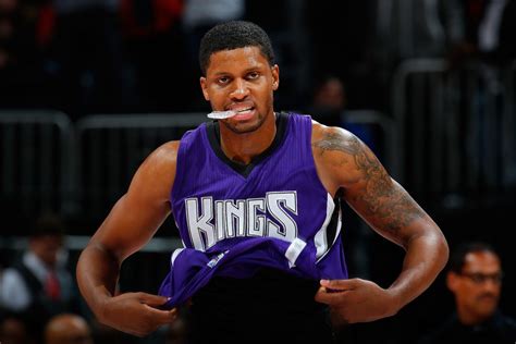Rudy Gay Won T Suit Up Against Kings Pounding The Rock