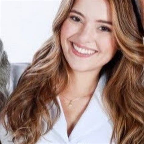 Camila Mesquita Youtube