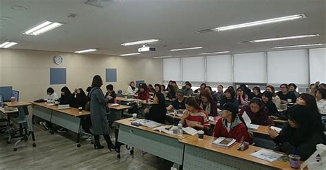 장애 영·유아를 위한 보육교사가 필요하다