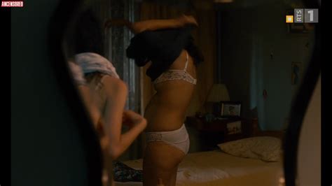 Naked Manal Issa In My Favorite Fabric