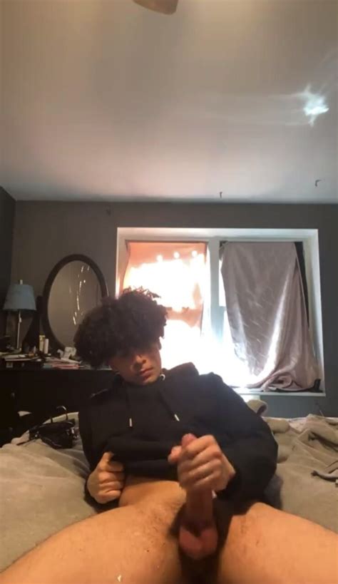 LIGHTSKIN CUM ThisVid Com