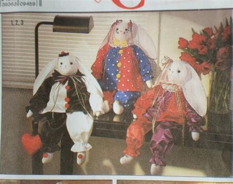 New Simplicity 9336 Crafts Pattern Uncut 24in Bunny Or Cat And Clothes