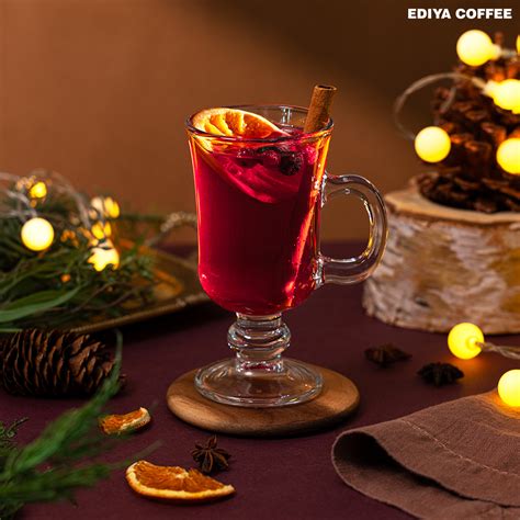 이디야커피 Ediya Coffee ⠀ ♫•¨•¸¸♪ 지금 11월인데 캐롤 듣는 사람 연말 겨울 생각에 설레잖아🤩 ⠀ ️겨울하면 이디야 겨울 이디야 하면 뱅쇼