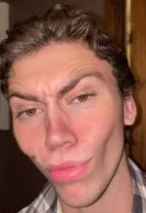 Create A Favourite Person Tierlist Lol Tier List Tiermaker