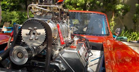 Stunning Photos Of Custom Engine Builds Around California