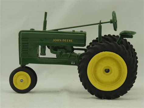 1 16th Nbandk Custom John Deere Model H Aumann Auctions Inc