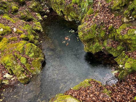 The Cracks Karst Underwater Research