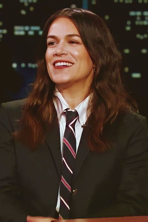 Abbi Jacobson A Rising Star With A Million Net Worth