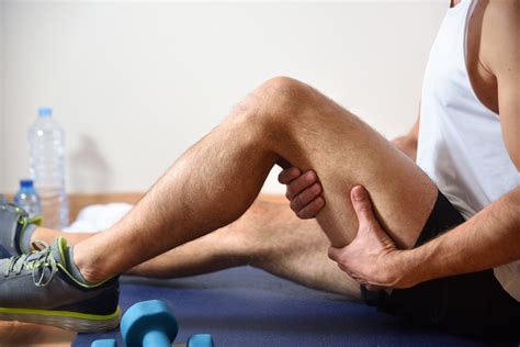 Hamstring Tendonitis Causes Symptoms And Treatment