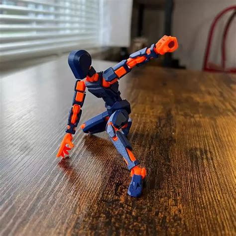 Robot Titan T13 Puissant Figurine D Action Test Et Avis