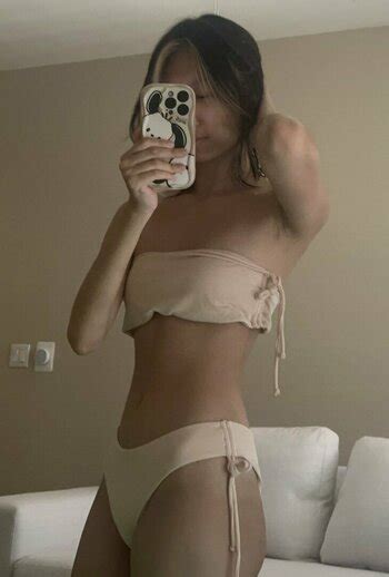 Lanoexe Nude Leaks Thefappening