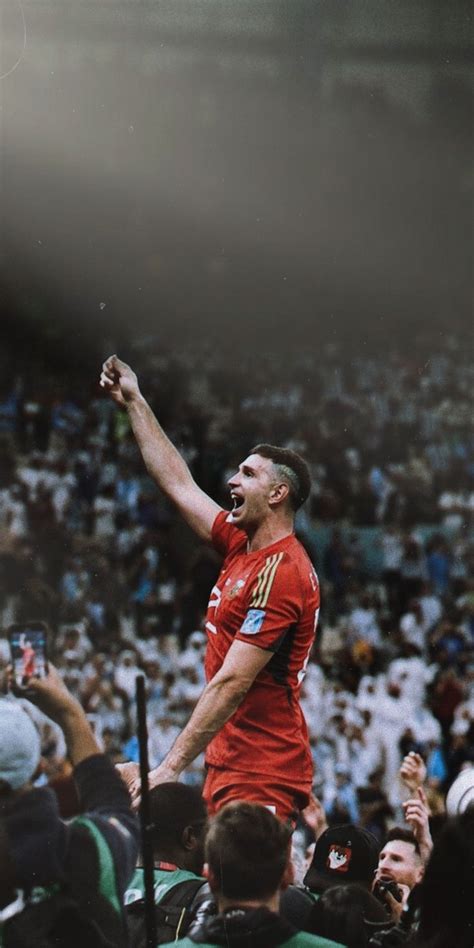 Dibu Martinez Fondo De Pantalla Arquero De Futbol Fotos De F Tbol Dibu