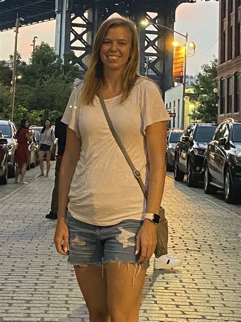 Stage 1 Ampullary Cancer And New Motherhood Michelles Story Of Grace