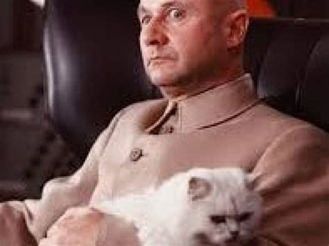 Benchmarks Show How Much Spectre And Meltdown Mitigation Slow Intel Chips