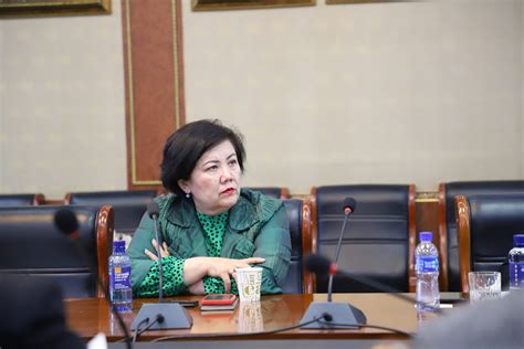 Францын Нантеррийн их сургуулийн ректор айлчиллаа Монгол Улсын Их Сургууль