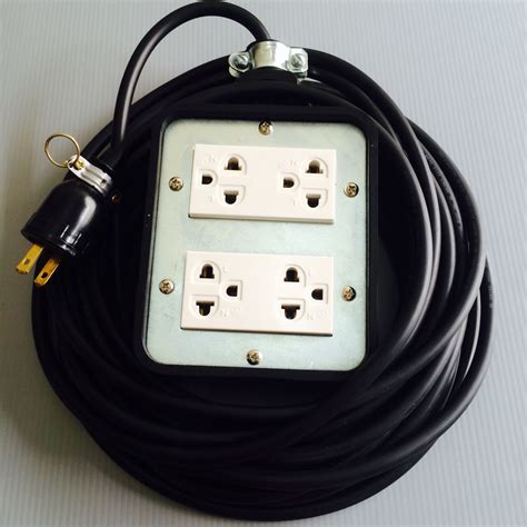 ปลั๊กไฟสนาม สายไฟพ่วง พร้อมบล็อกยางกันกระเเทก พร้อมสาย 2 1 5 Boxยางpf2ช่อง เต้าไฟ3รู2ช่องx2