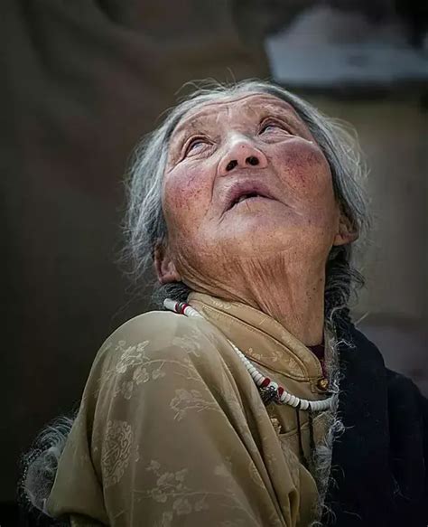 岁月辗转成歌 时光流逝如花 知乎