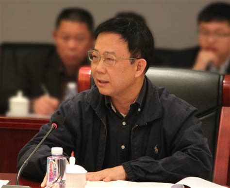 广垦橡胶召开2015年工作会议