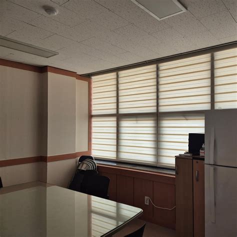 성산커텐 볼륨커튼 전동커튼 블라인드 전국구커튼 광주커튼 광양 전남 전국구커튼 유니슬랫의 열풍은 식지않아요 🥰 Seongsancurtain 010 8175 1825