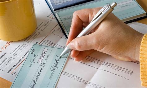 How To Fill Out A Check To Someone