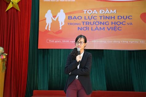 Sinh Vi N Bci H O H Ng Tham Gia T M Hi U Ph Ng Ch Ng B O L C T Nh D C