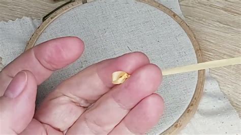 Узелок, прямой стежок, прямой стежок с завитком (1) - YouTube