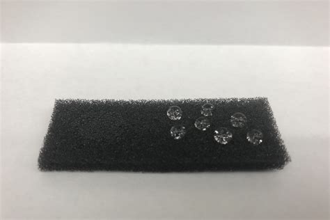 Reusable Sponge Soaks Up Spilled Oil Not Water