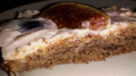 Сладкиш без брашно и бяла захар